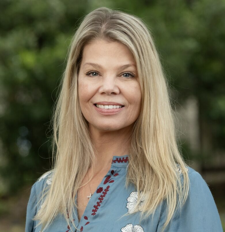 Silke Nixon - St. George Episcopal School